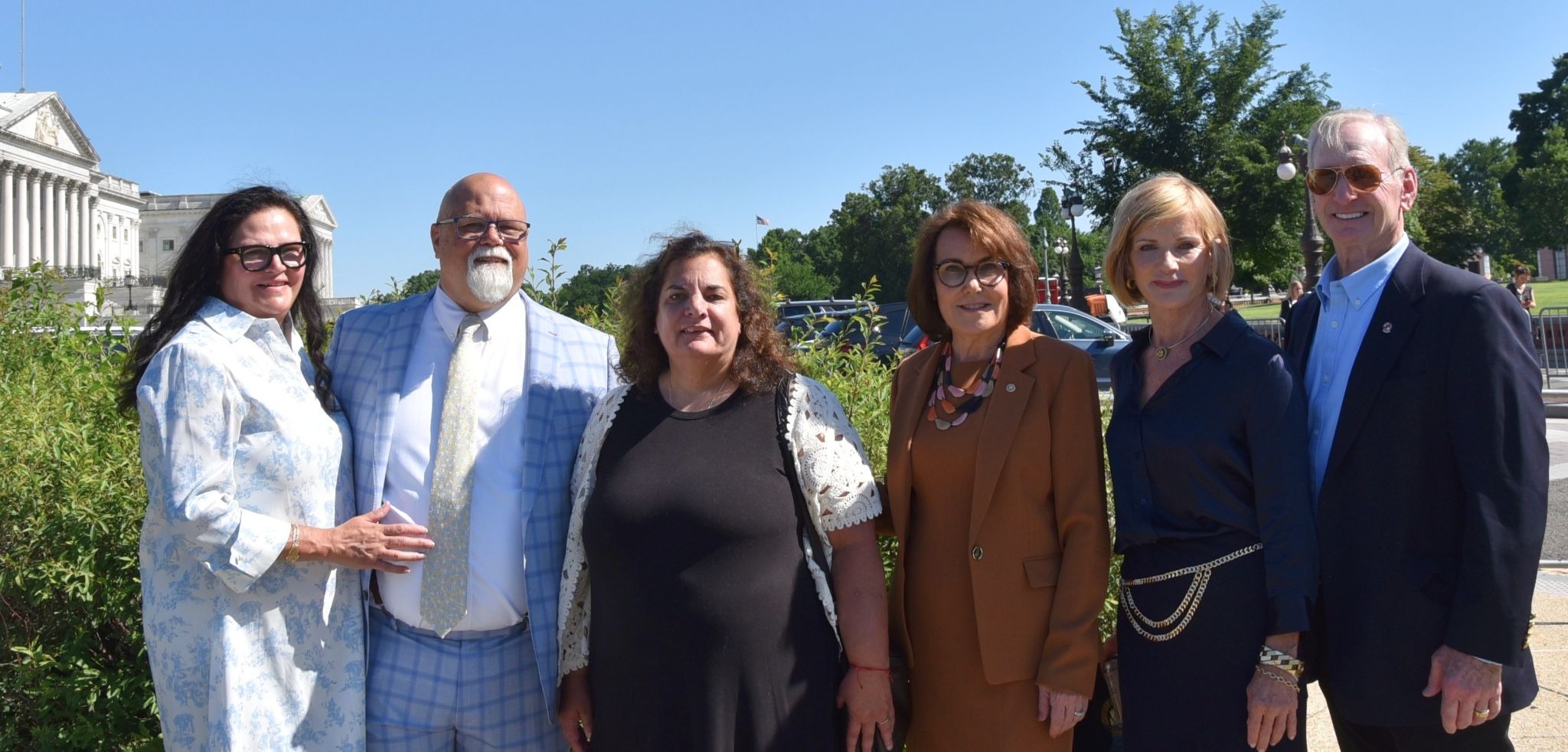 Sen. Rosen, Reps. Lee & Amodei Introduce Landmark Bipartisan Bill to ...
